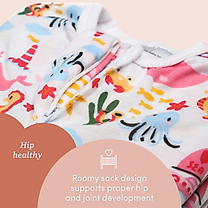 SleepingBaby Zipadee-Zip Baby Swaddling Blanket 6-12 Months - Transition Swaddle with Zipper Convenience - Nautical Girl, M