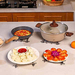 Hicarer 4 Pcs Stainless Steel Trivet for Pots and Pans Stainless Steel Pot Trivets Cast Iron Trivet Cooling Racks for Kitchen Dining Table Decor Hot Pads Cooking and Baking Pans Holder, 7 x 7 inches