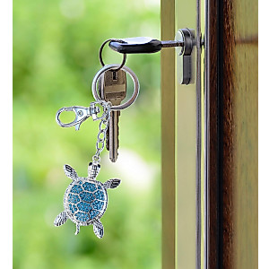 Aqua79 Blue Sea Turtle Keychain - Silver 3D Sparkling Charm Rhinestones Fashionable Stylish Metal Alloy Durable Key Ring Bling Crystal Jewelry Accessory with Clasp