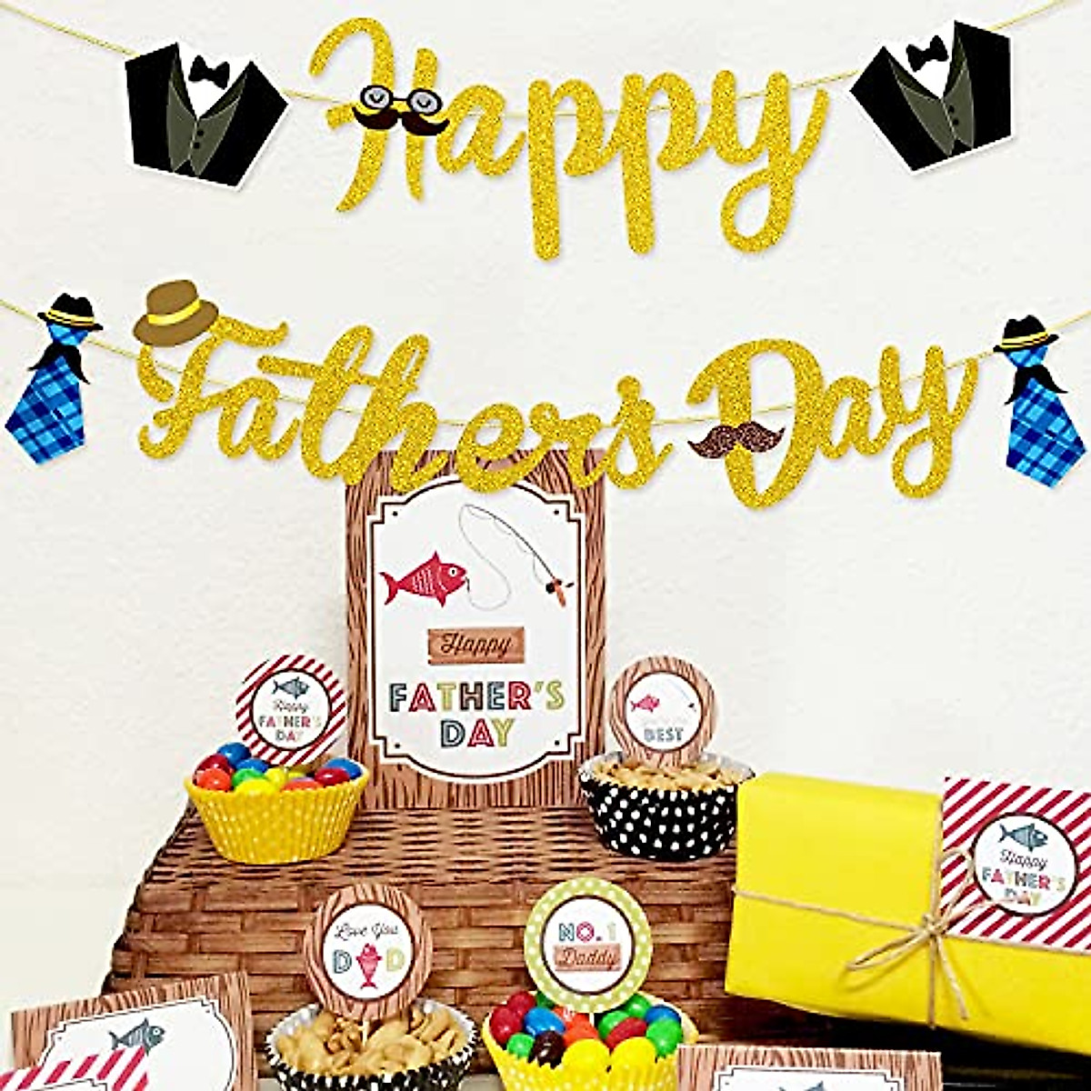 Partyprops Happy Father's Day Banner Gold Glitter - Father's Day Decorations - Fathers Day Party Decorations - Father's Day Bunting Banner - Fathers Day Garlands - Fathers Day Family Photo Backdrop