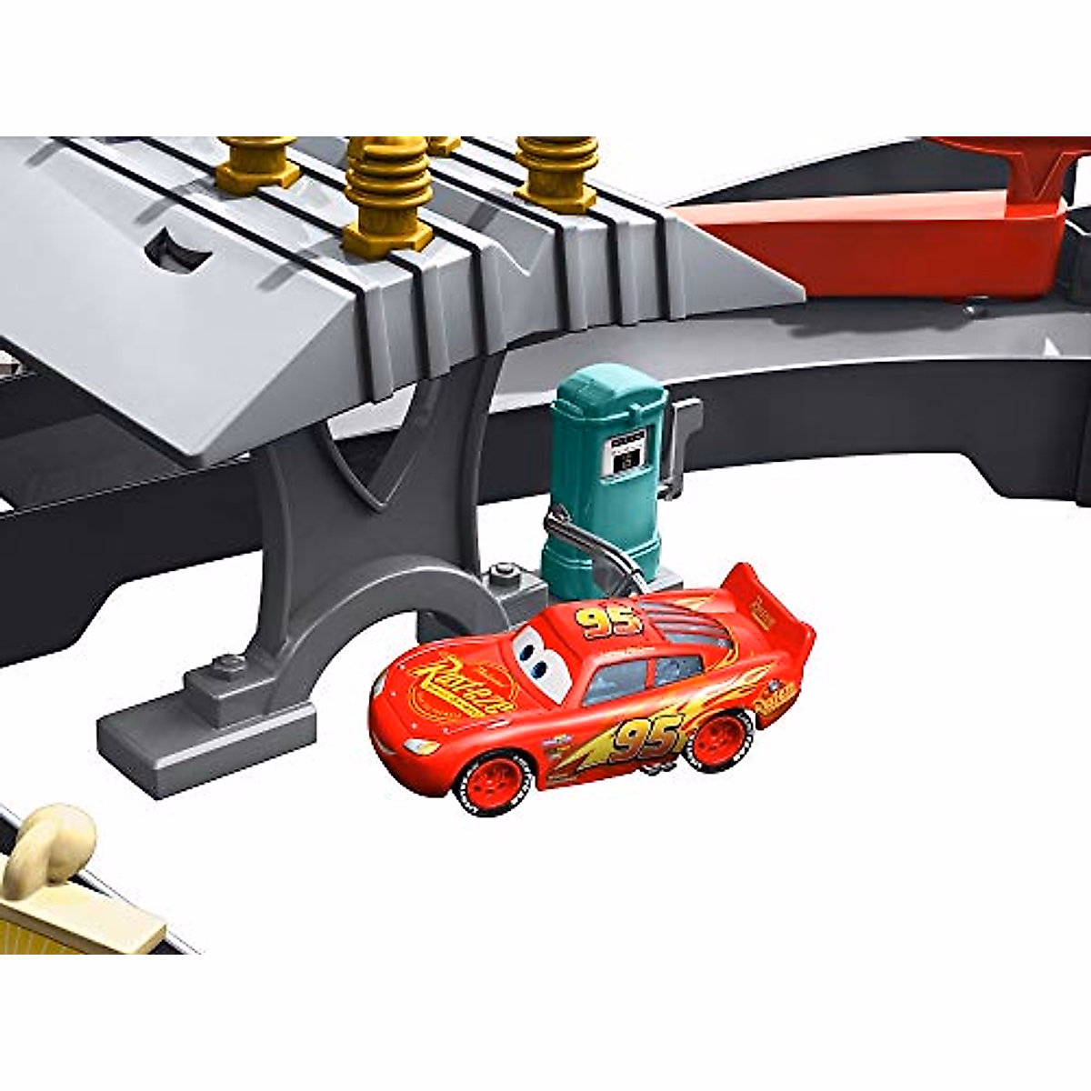 Disney Cars Toys Race Around Radiator Springs Playset