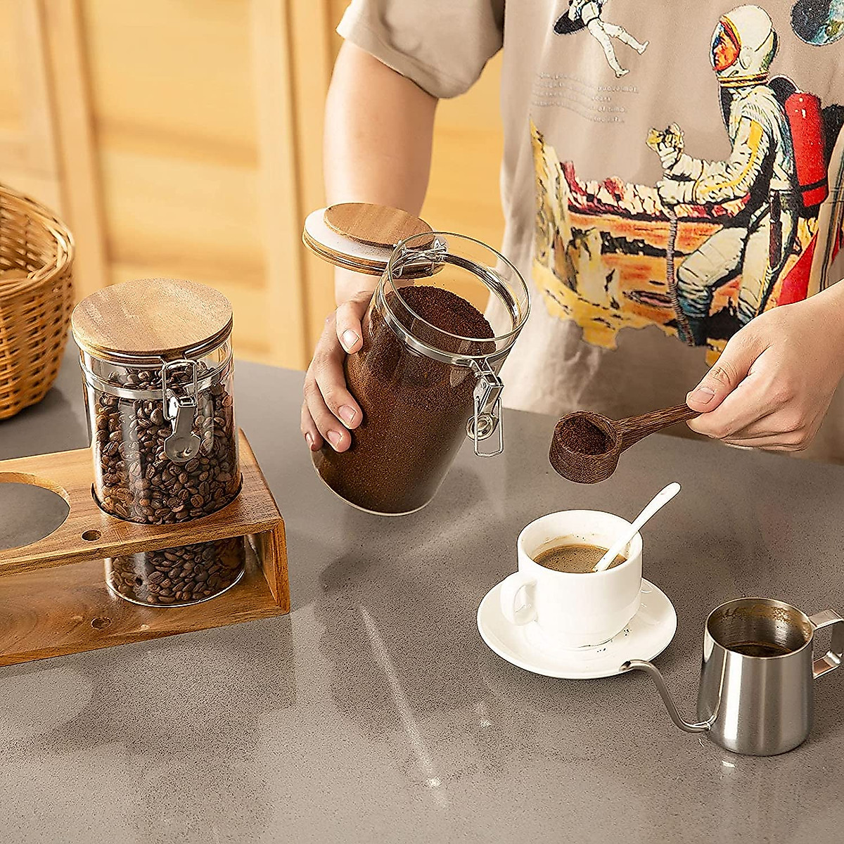 Yangbaga Glass Sugar Coffee Containers with Shelf, 2 x 45OZ Coffee Bean Canister Storage Station Organizer with Airtight Locking Clamp and Log Coffee Scoop, Large Capacity Food Storage Jar for Kitchen