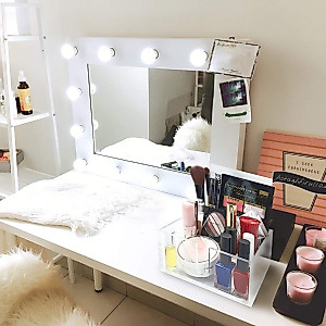 Acrylic Napkin Holder- (5.5 x 5.5 x2.5 Inches) Cocktail Napkin Holder, Napkin Holders for Kitchen and Bathroom, Napkin Holder for Table, Acrylic Paper Towel Holder, Bathroom Napkins Holder.