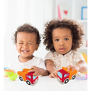 DolliBu Dump Truck Bath Buddy Squirter - Floating Truck Rubber Bath Toy, Fun Water Squirting Bathtime Play for Toddlers, Cute Construction Vehicle Toy for The Bathtub, Beach, & Pool for Girls & Boys