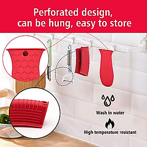 Cast Iron Skillet Handle Covers Silicone Hot Handle Holder，4 Pieces Pan Handle Sleeve Pot Holders Cover,Non Slip Rubber Pot Holders for Cast Iron Skillet Metal Pan (Red)