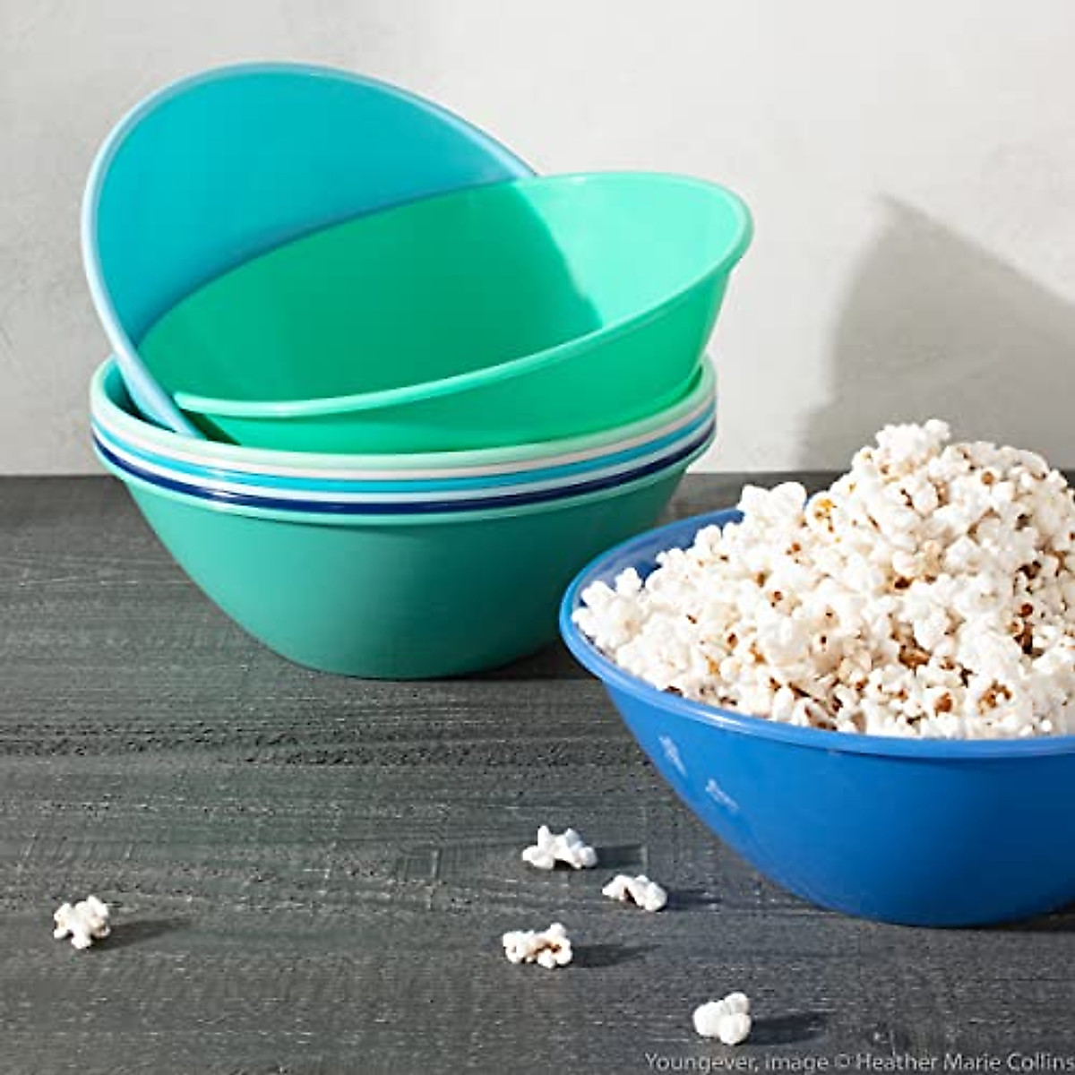 Youngever 10 inch 100 Ounce Plastic Mixing and Serving Bowls, Popcorn Bowls, Salad Bowls, Chip and Dip Serving Bowls, Set of 9 (Coastal)