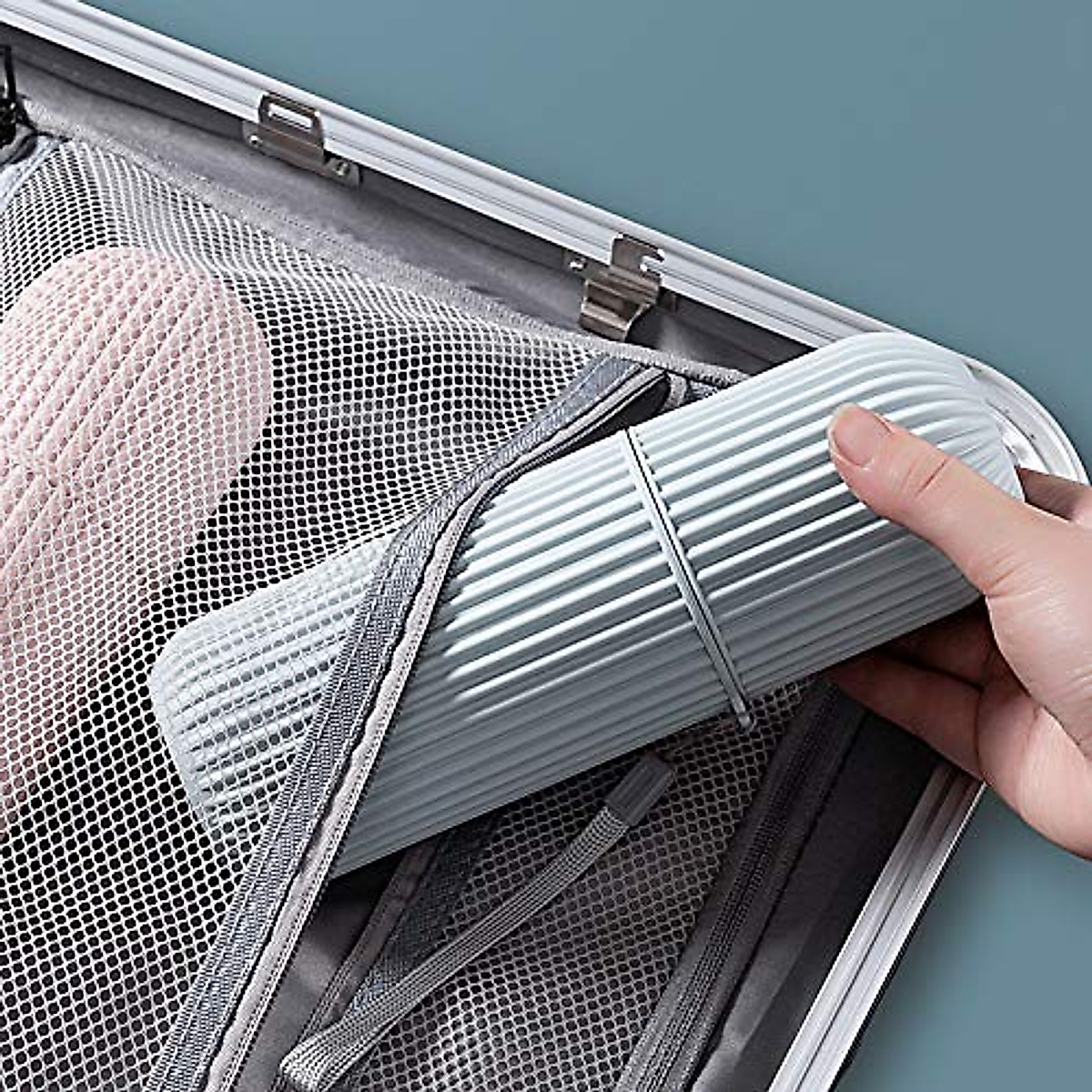 Travel Toothbrush Holder Case Set Kids Women Men Portable Toothbrush Case Travel Container Toothbrush Holders With Picking Sling Gargle Cup Toothbrush Protector Storage Traveling Camping Business Trip