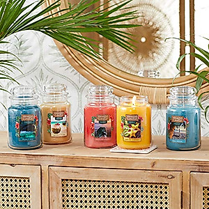 Yankee Candle Scented Candle, Beach Escape Large Jar Candle, Burn Time: up to 150 Hours (1630541E)