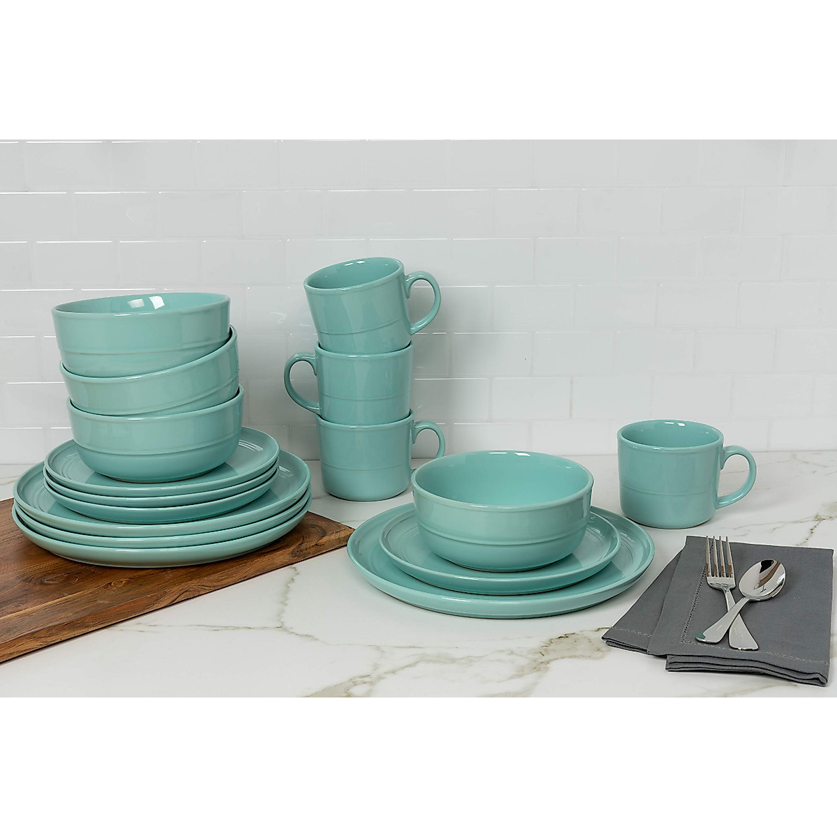 10 Strawberry Street Double Line 16 Piece Dinnerware Set, Seafoam