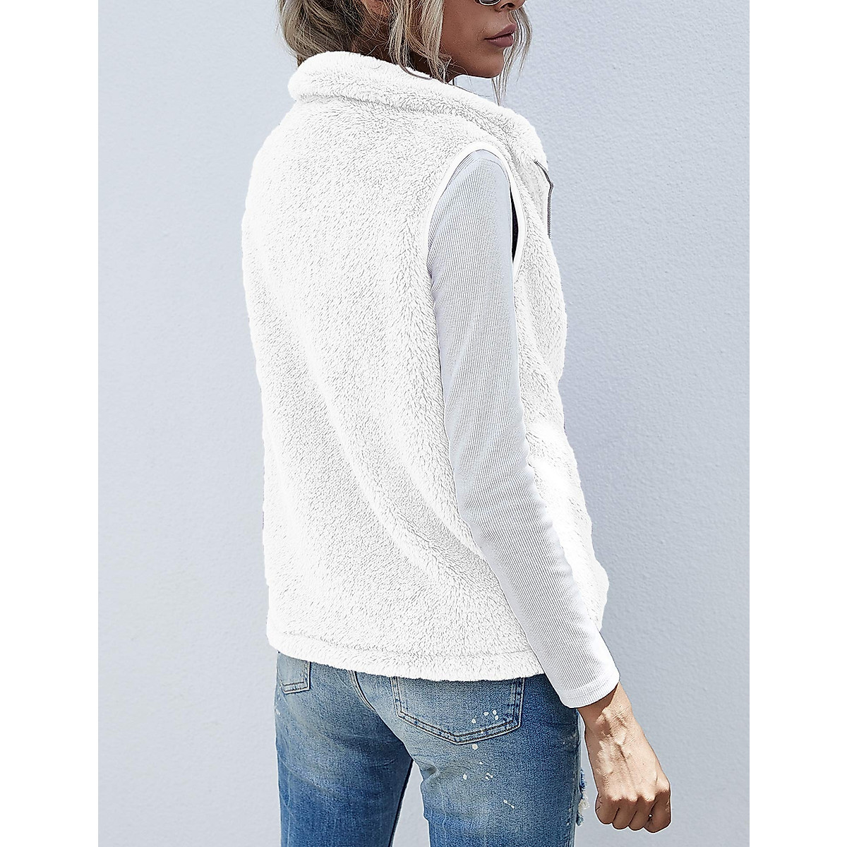 Women's Casual Sherpa Fleece Fuzzy Vest Jacket Sleeveless Zip Up Lined Stand Collar Lightweight Warm Waistcoat with Pockets White L