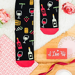 Lavley If You Can Read This, Bring Me Funny Socks - Novelty Gifts for Men, Women and Teens (US, Alpha, One Size, Regular, Regular, Bring Me Wine (Red Wine))