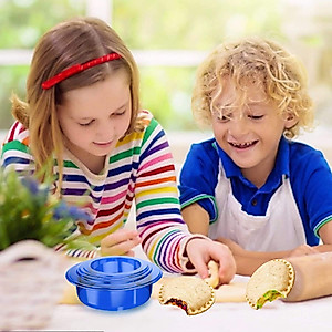 Uncrustables Sandwich Maker, Sandwich Cutter for Kids, Sandwich Cutter and Sealer Have a Lovely Lunch Lunchable Box and Bento Box of Childrens Boys Girls, Blue (Uncrustables Sandwich Maker-Blue)