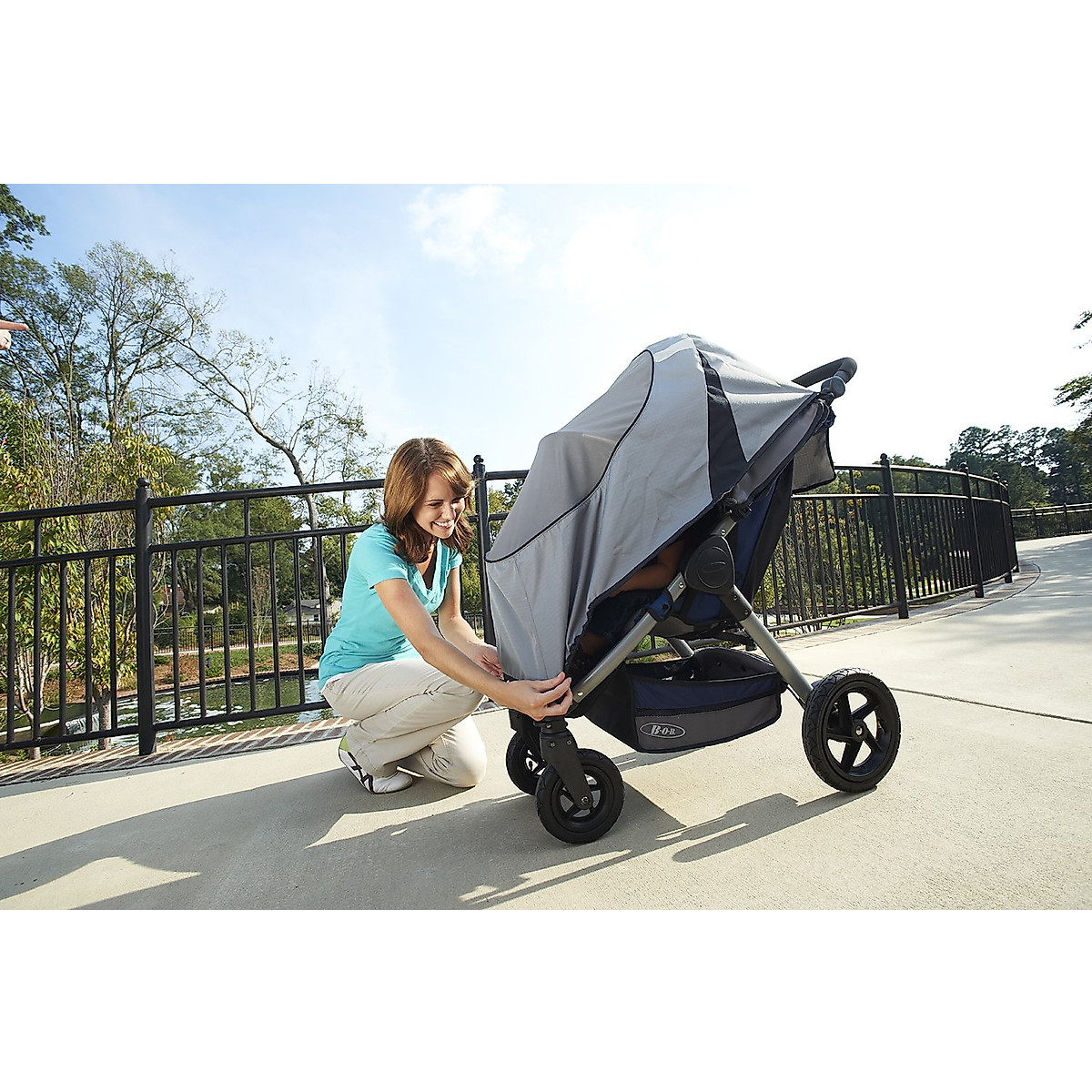 BOB Gear Sun Shield for Motion Strollers, Grey