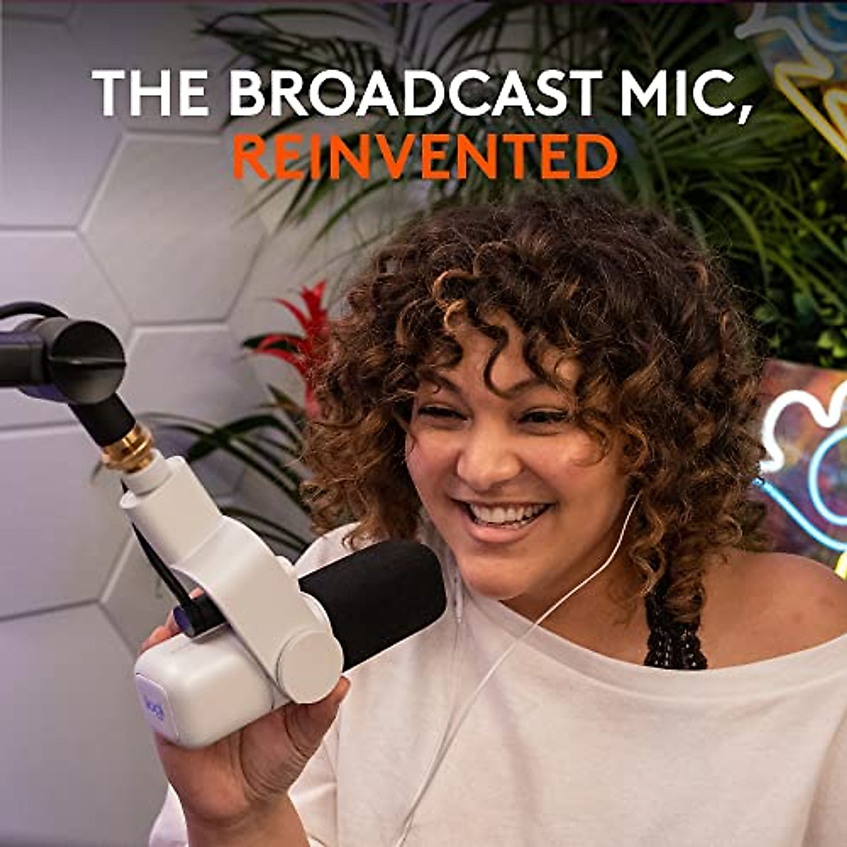 Logitech for Creators Blue Sona Active Dynamic XLR Broadcast Microphone for Streaming, Podcasting and Content Creation, ClearAmp Active Preamp, Dual-Diaphragm Capsule, Internal Shockmount - Off White