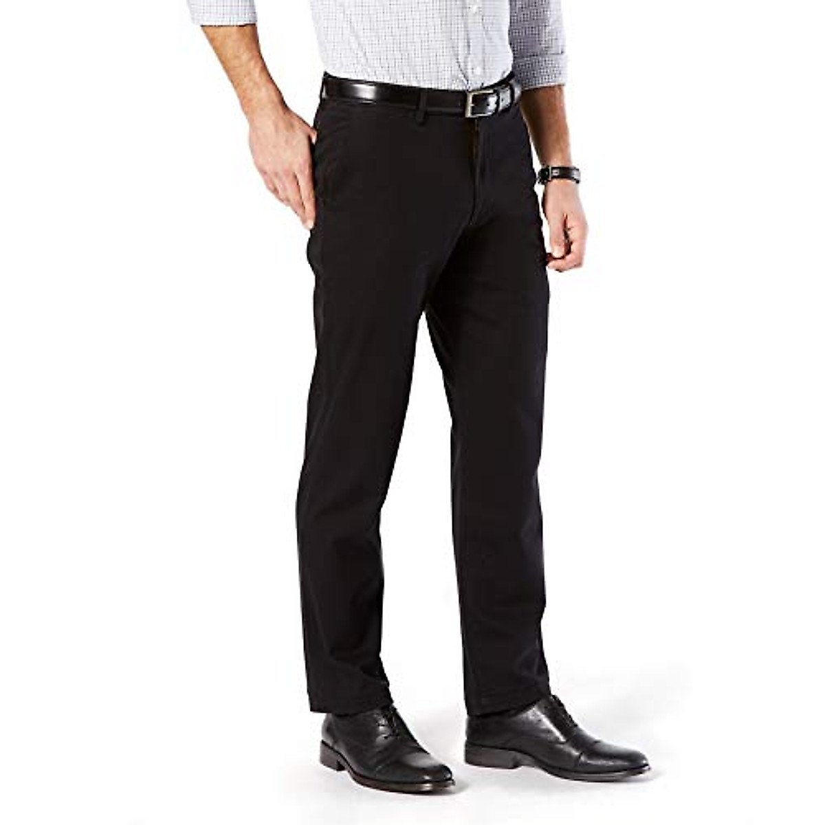 Dockers Men's Straight Fit Signature Lux Cotton Stretch Khaki Pant, Black, 38W x 32L