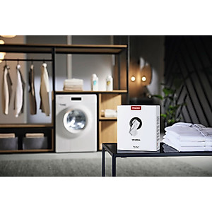 Miele Original UltraWhite Washing Machine Detergent Powder, Optimal Results on White and Colored Fabrics, Excellent Spot Removal, 5.5 lbs for Up to 48 Washes – 10459720