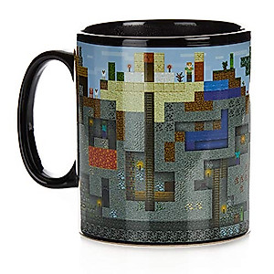 Minecraft XL Heat Change Travel Coffee or Tea Mug - Paladone Large Coffee Cup 550ml Featuring Mine Scene From the Game