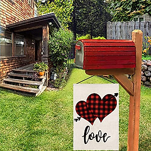 Valentines Day Love Garden Flag Vertical Double Sided Burlap Yard Flags Signs for Valentine’s Day Spring Summer Fall Yard Outdoor Farmhouse Decoration Small