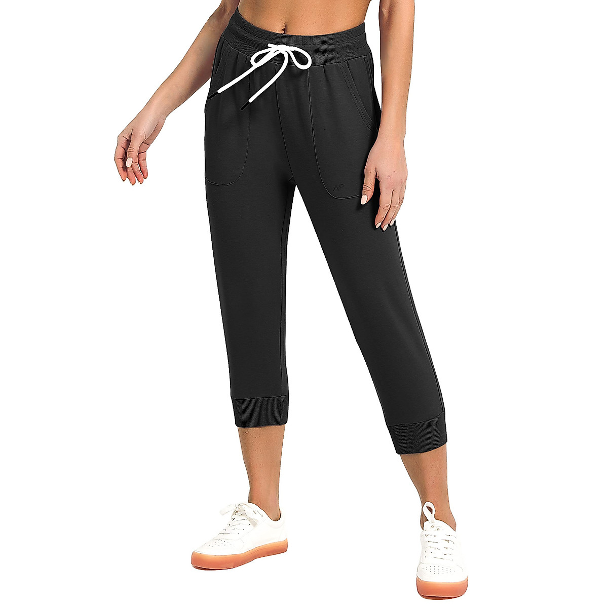 SPECIALMAGIC Women's Sweatpants Cropped Jogger French Terry Running Pants Lounge Loose Fit Drawstring Waist with Side Pockets Black M