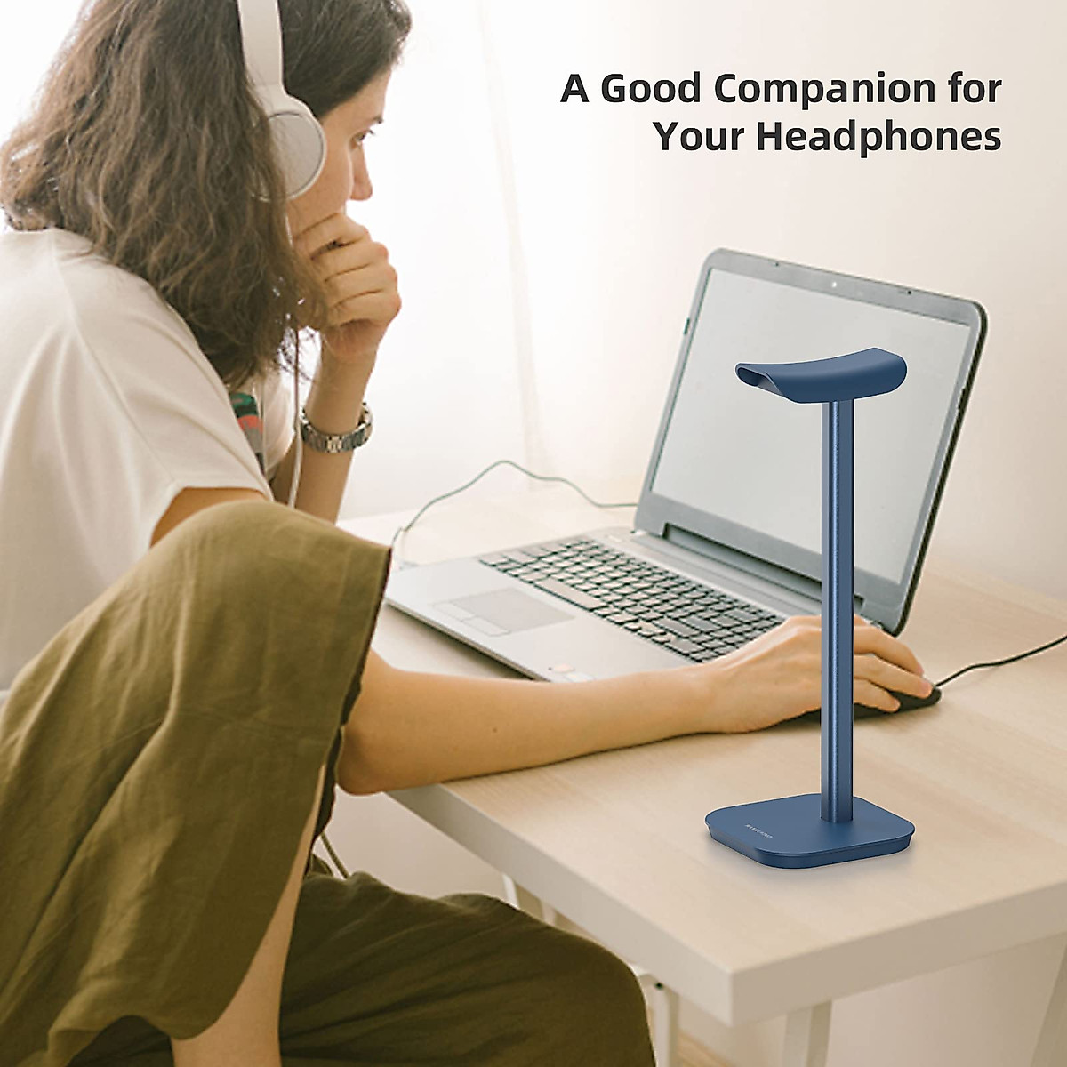 MANMUVIMO Headphone Stand, Desktop Headset Holder Heavy Base Desk Earphone Stand Aluminum Gaming Headset Hanger Rack for AirPods Max, AirPods, AirPods Pro, Sony, Beats, Bose, Razer and More(Blue)