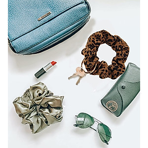 HAEVERAY Scrunchie Wristlet Bracelet Keychain,Soft Stretchable Wristband Wrist Bangle Keyring for Women Girl…