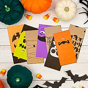 Kalolary 40Pcs Halloween Trick or Treat Goody Gags in 8 Designs, Paper Gift Bags Party Favor Candy Bags with 60Pcs Trick-or-Treat Stickers for Halloween Decoration