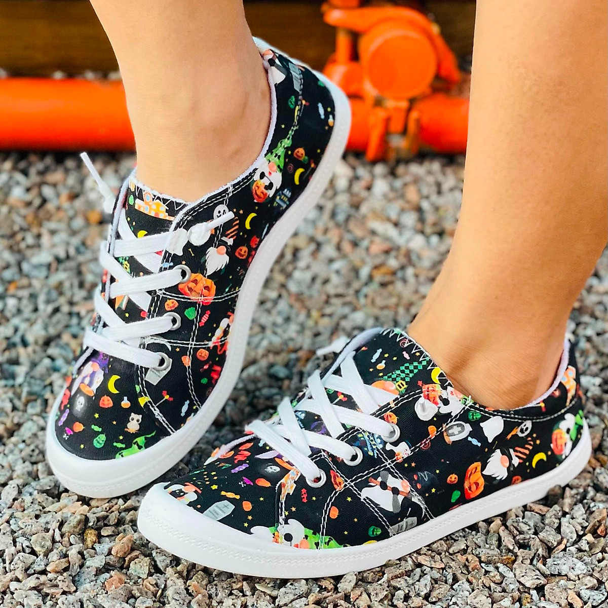 Halloween Shoes for Women Halloween Sneakers Pumpkin Shoes for Women Skeleton Shoes Casual Fashion Skull Head Print Lace Up Low Top Loafers Comfortable Walking Shoes