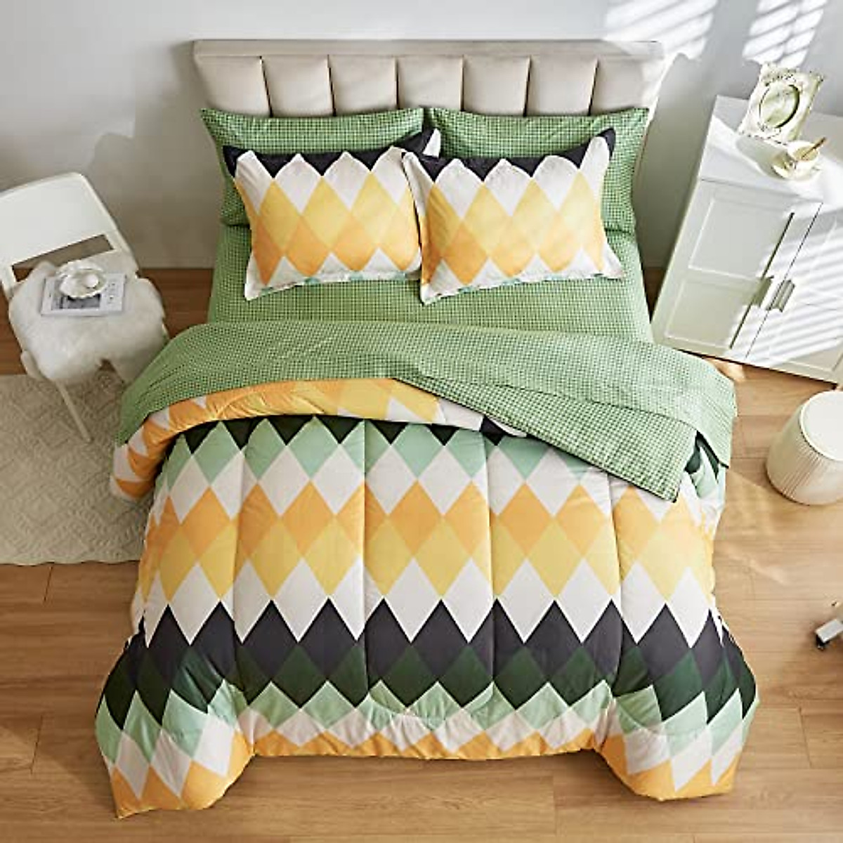 UOZZI BEDDING Rhombus Comforter Sheet Set 7 Pieces Bed in a Bag White Green Yellow Diamond Queen Size (1 Comforter 2 Pillow Shams 1 Flat Sheet 1 Fitted Sheet 2 Pillowcases)