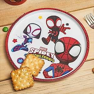 zak! Marvel Spidey and His Amazing Friends - 5-Piece Dinnerware Set - Pack of 2 - Includes Two Each: Water Bottle, 8-Inch Plate, 6-Inch Bowl, Fork & Spoon - Suitable for Kids Ages 3+