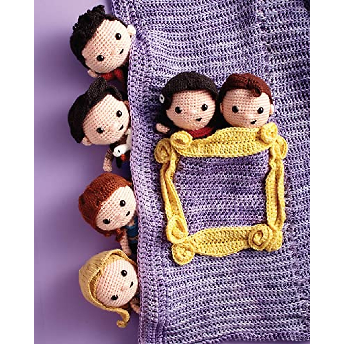 Friends: The One with the Crochet: The Official Crochet Pattern Book