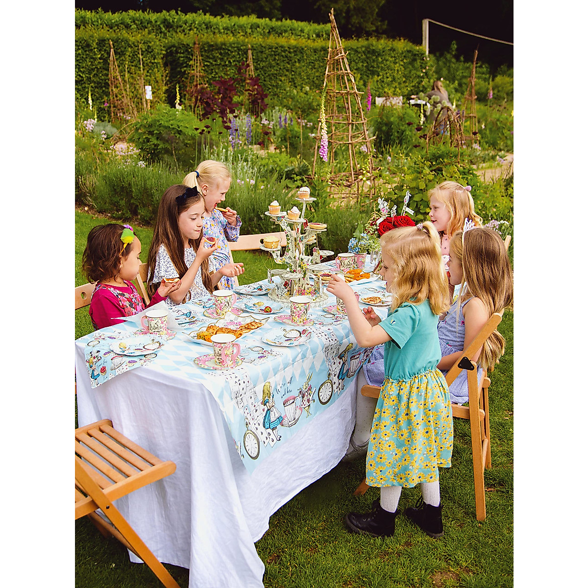 Talking Tables Truly Alice 13" Alice in Wonderland Mad Hatter Party Paper Napkins for a Tea Party or Birthday (20 Pack)