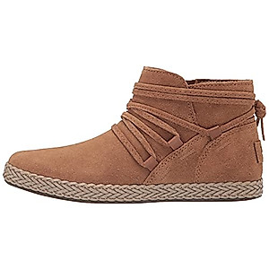 UGG Women's Rianne Fashion Boot, Chestnut Suede, 6