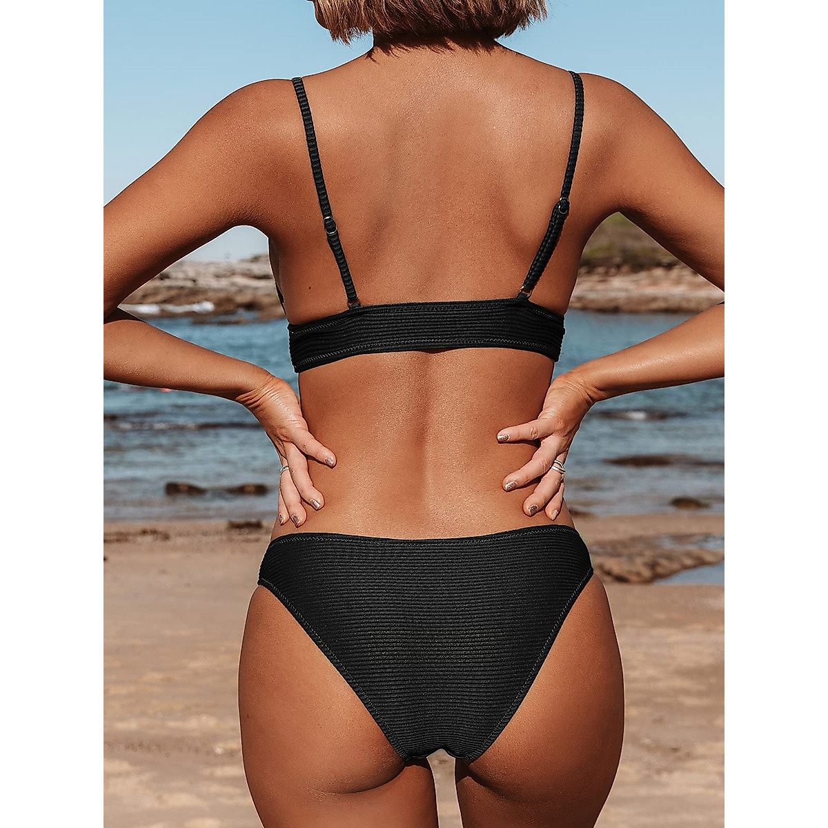 CUPSHE Women's Bikini Triangle Sexy Solid Two Piece Bathing Suit Black, L