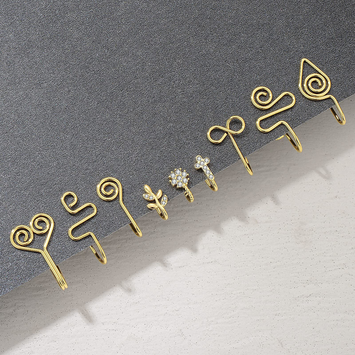 EVISPOL 4Pcs 16G Fake Septum Nose Rings for Women Men, Stainless Steel Faux Bat Septum Ring Clip On Septum Jewelry CZ Nose Cuffs Non Piered Nose Piercing Jewelry-4Pcs-Bat-Colors