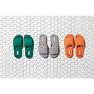 Dearfoams Men's Adjustable Indoor/Outdoor Memory Foam Machine Washable Summer Slide Slipper, Mandarin, 9-10
