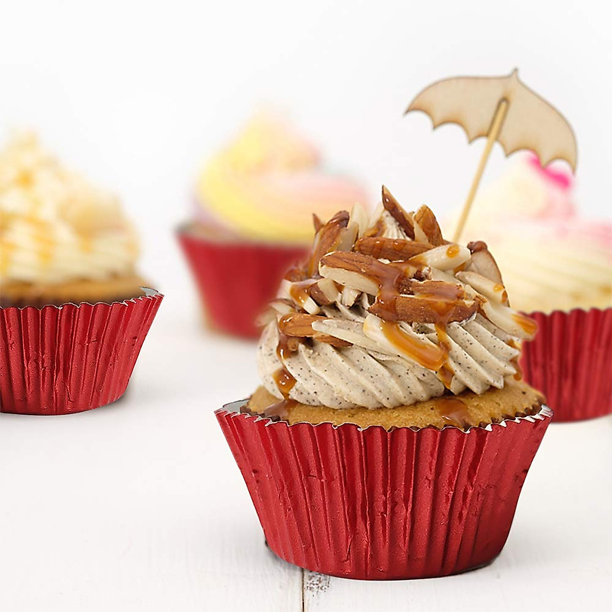 Cupcake Liners Red,GOLF Standard Size Red Foil Cupcake Liners Wrappers Metallic Baking Cups,Muffin Paper Cases, 100 Pack