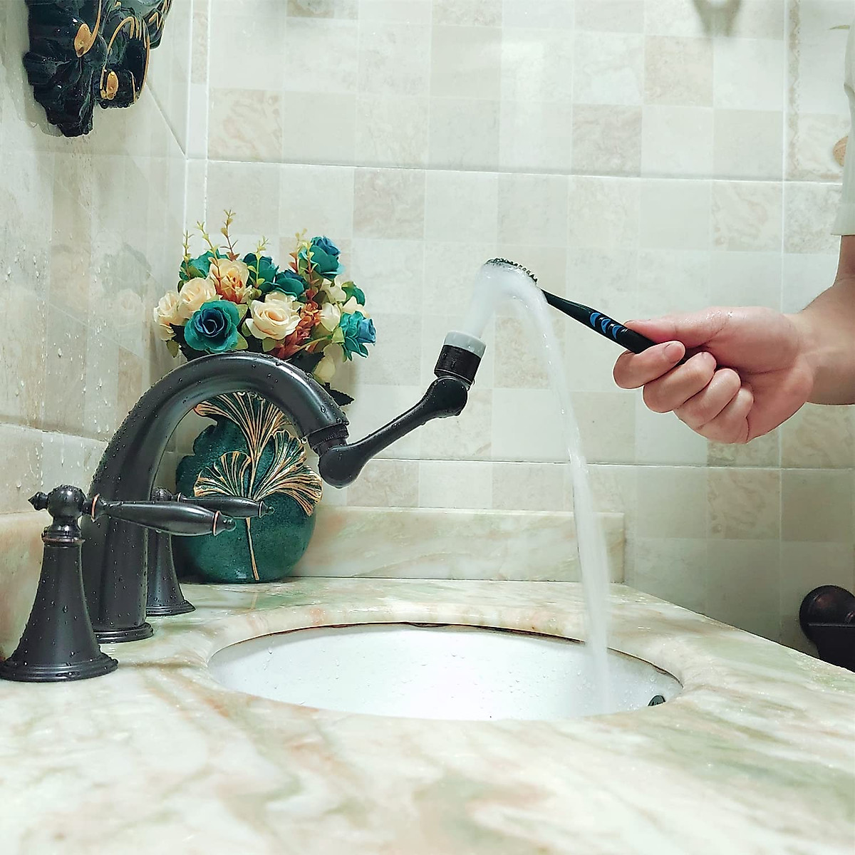 Holge 1080° Rotation Faucet Extender CUPC Aerator Universal Bathroom Rotatable Tap Nozzle Kitchen Sink Aerator with 2 Water Outlet Modes Oil Rubbed Bronze