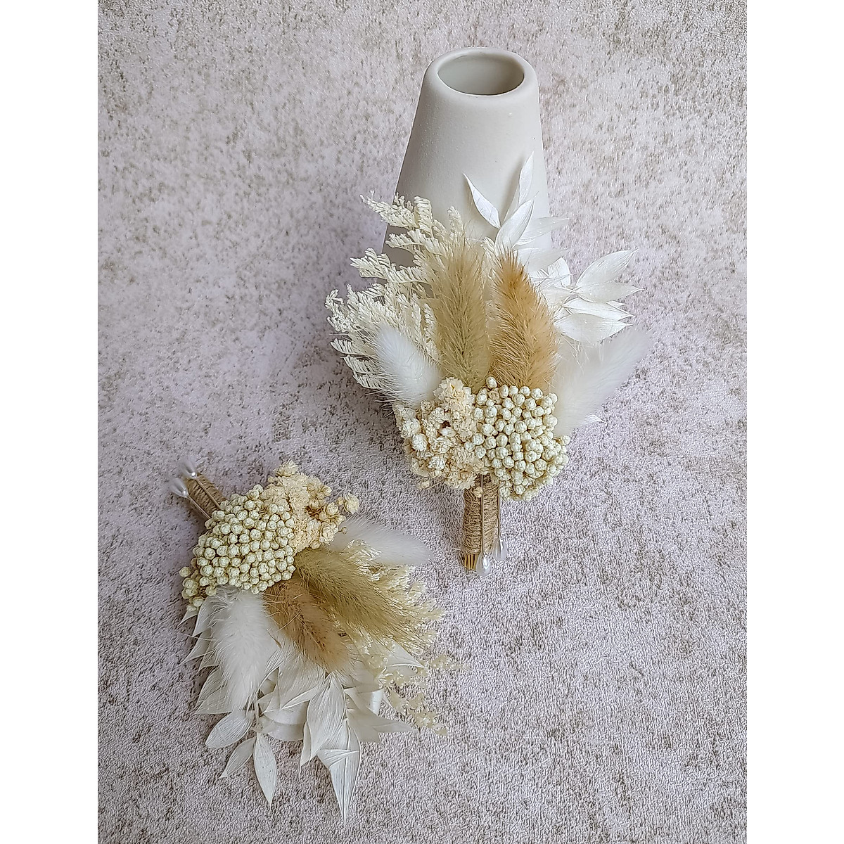 Dried Flowers Boutonnieres Set of 2 for Men Boho Fall Wedding Grooms Buttonhole Rustic Best Man Pampas Grass Dry Flower Decoration (Beige)