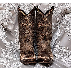 Leather & Lace, Lone Star Candles & More's Premium Strongly Scented Freshies, Authentic Aroma of Genuine Leather and Creamy Vanilla Bean, Air & Car Freshener, USA Made in Texas, White Cross 1-Pack