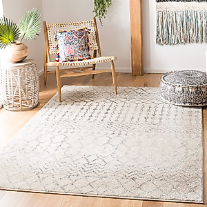 SAFAVIEH Tulum Collection Area Rug - 6' x 9', Ivory & Grey, Moroccan Boho Distressed Design, Non-Shedding & Easy Care, Ideal for High Traffic Areas in Living Room, Bedroom (TUL270A)