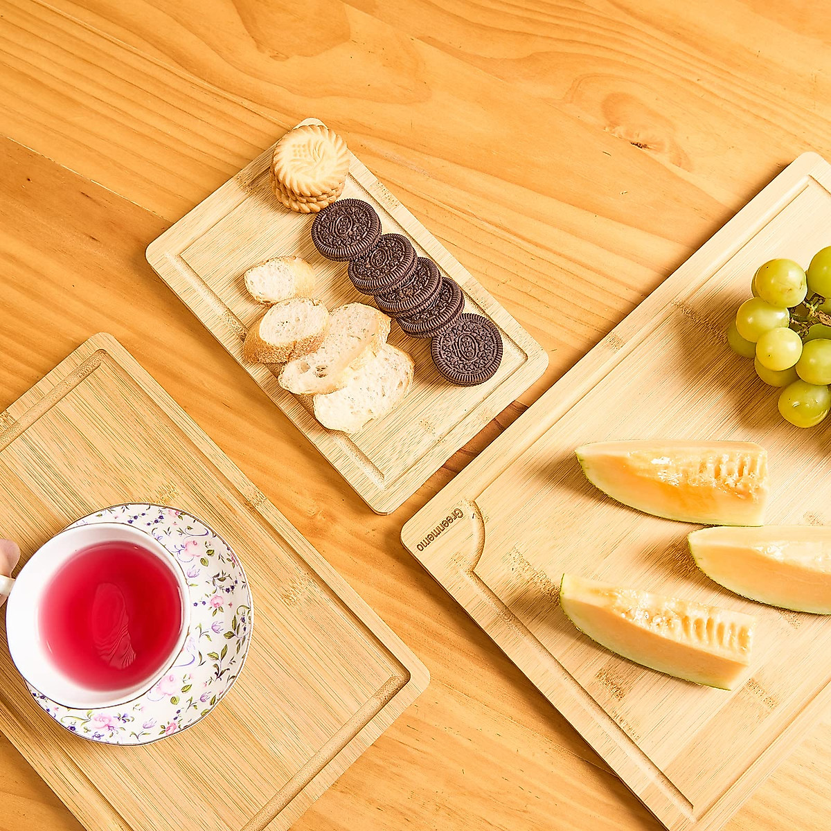 Bamboo Cutting Boards for Kitchen, Wood Cutting Board with Holder, Bamboo Cutting Board Set Reversible with Juice Grooves for Meat Cheese Fruit and Vegetables (Four Piece Set)