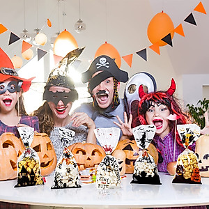 120 PCS Halloween Cellophane Bags Halloween Treat Bags with Ties Trick or Treat Bags for Candy Cookie Goodies Gift Favor Halloween Party Supplies (Halloween)