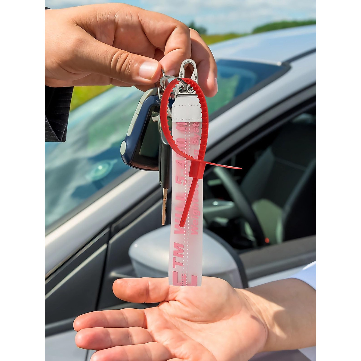 EVERQUEIN Fashionable Keychain Wristlet Strap,Women Wristlet Keychain Lanyard Accessories for Key,Wallet,Wrist,Jeans Decor,Lanyard Wristlet Keychain for Men (PVC-Pink)