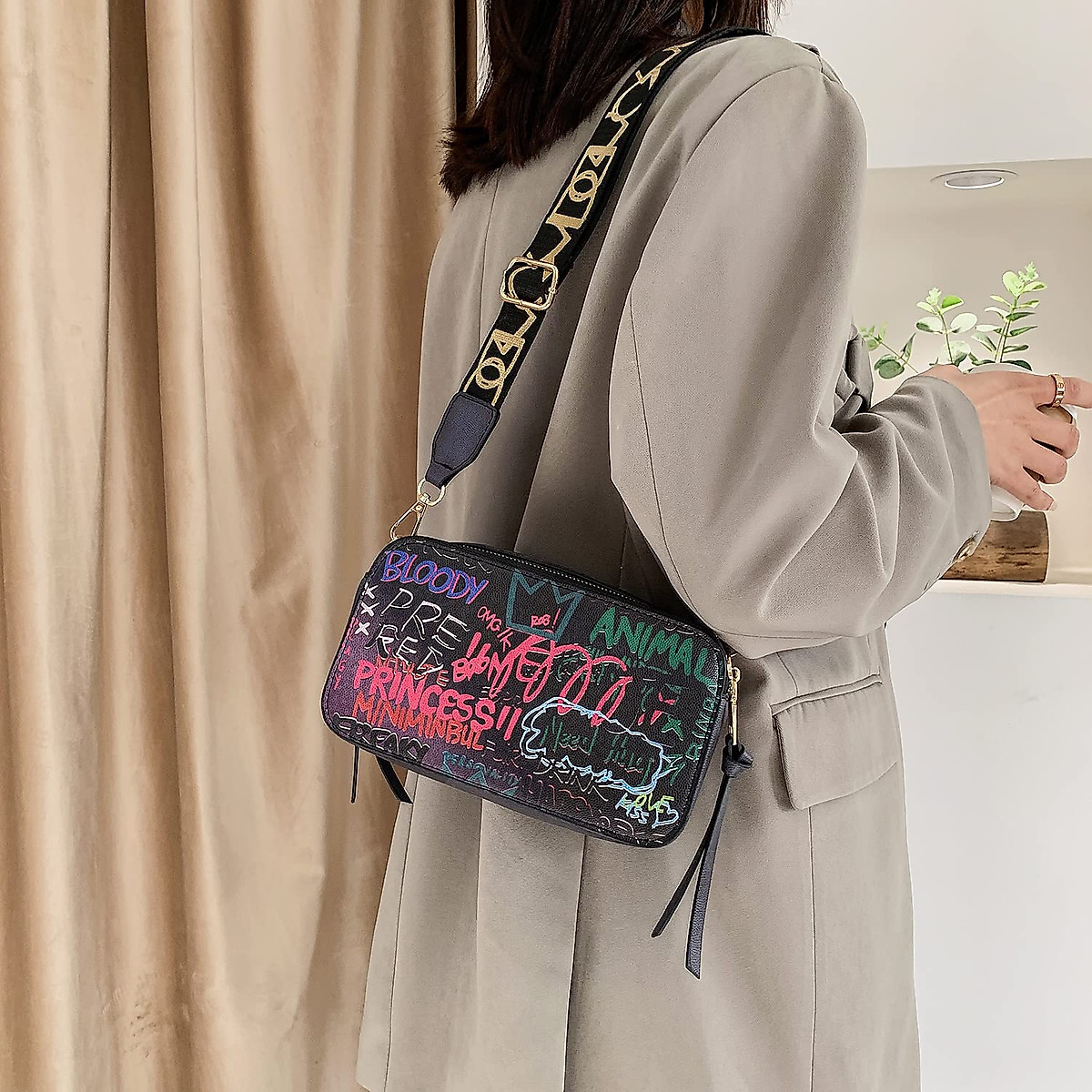 OXYPLAY PU Leather Graffiti Square Bag, Large-capacity Tassel Bag, Shoulder Messenger Bag, Double Zipper Adjustable Wallet (Black)