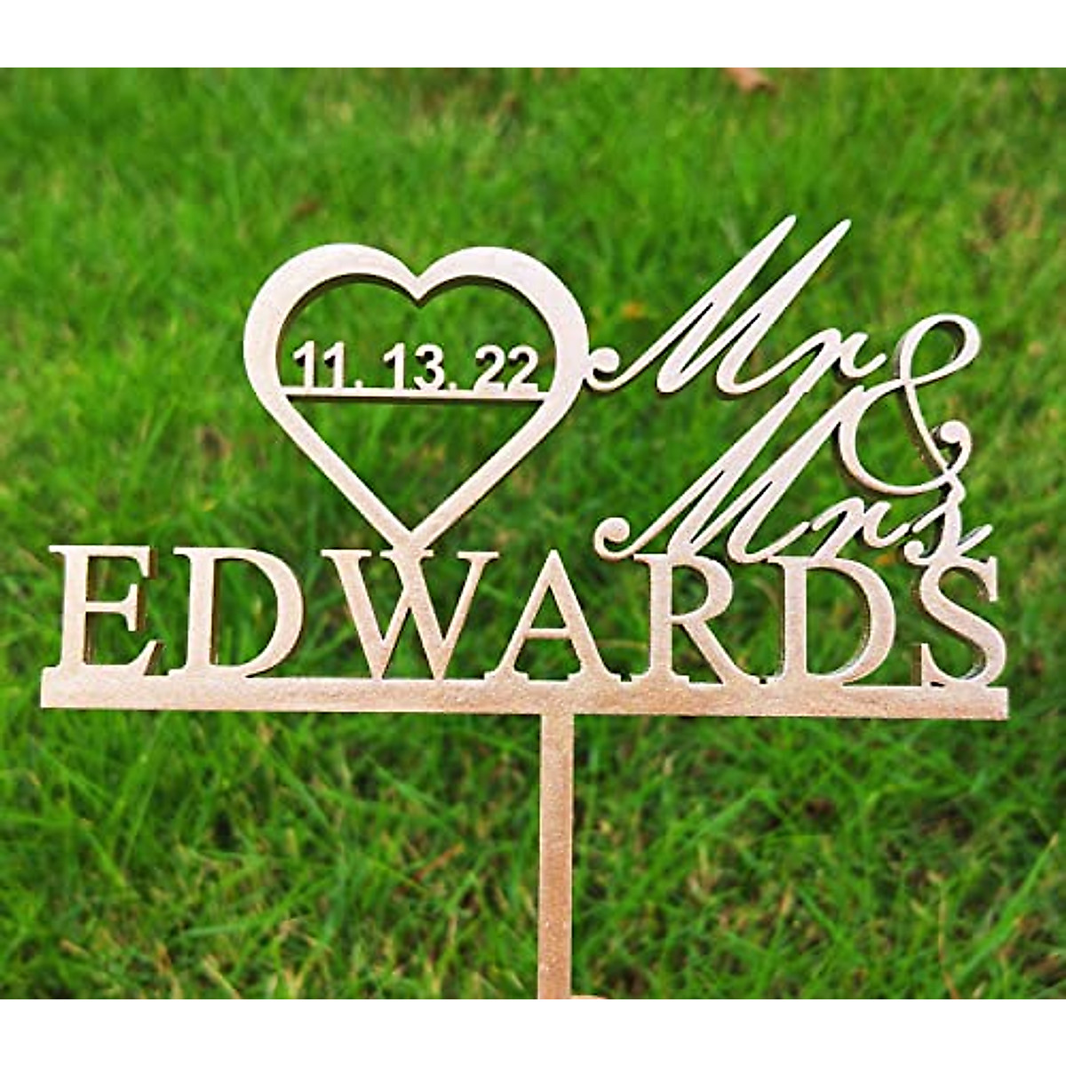 Personalized Wedding Cake Toppers, Customize Wedding Date And Last Name, Bride & Groom,Mr& Mrs Cake Topper,Wedding Favors,Cake Topper,Wedding Decorations For Reception,Wedding Cake Toppers (Wood)