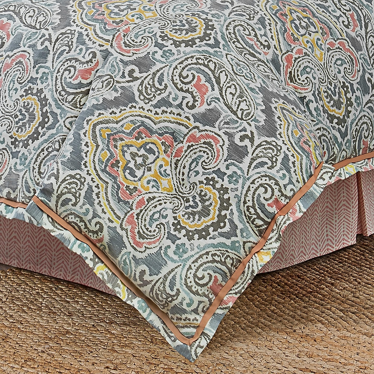 Waverly Artisanal Modern Farmhouse Damask 4 Piece Reversible Comforter Set, All Season Bedding, Includes One Comforter, One Bed Skirt and Two Pillow Shams, Machine Washable Full/Queen Bed Set, Mineral