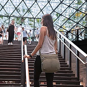 Travelon Anti-theft Classic N/S Cross Body Bag, Nutmeg