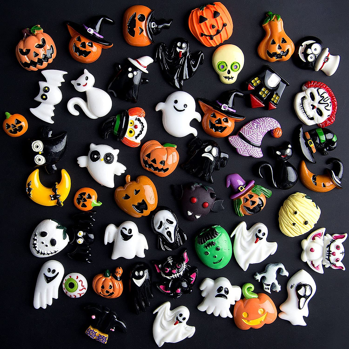 50PCS Halloween Slime Charms Kalolary Halloween Resin Flatback Charms Pumpkin Ghost Spider Skull Embellishments Ornaments Kawaii Halloween Buttons Miniatures for Craft Scrapbook Phone Case DIY Making