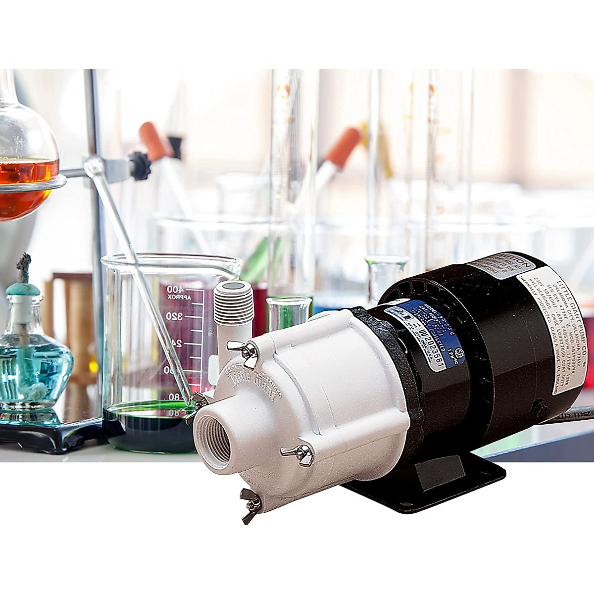 Little Giant 115 Volt, 1/12 HP, 750 GPH 3-MD-SC Semi-Corrosive Chemical Magnetic Drive Pump, 6-Foot Cord with Plug, Black/White, 581503