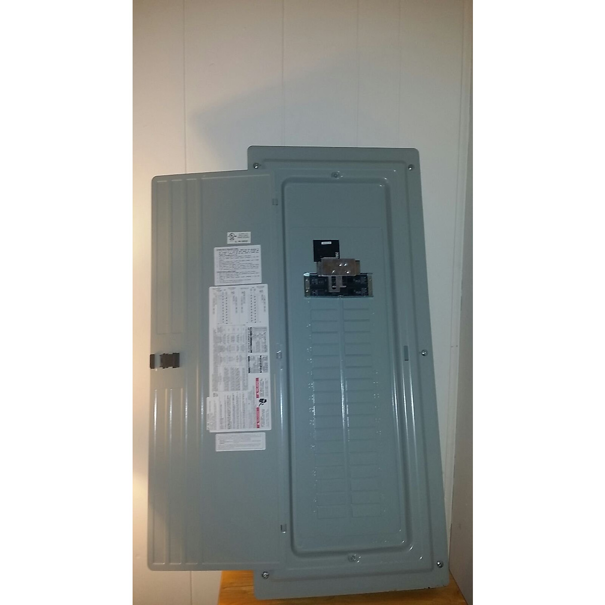 Reliance Controls TTV 38 Circuit 200Amp Outdoor Generator-Ready Load Center for Generators up to 25000 Watt